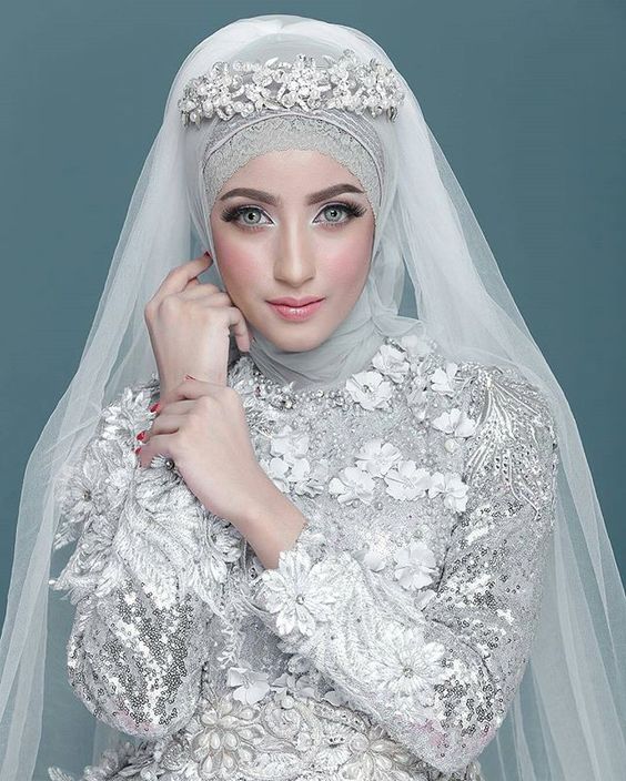 Hijab Looks for the Bride | Arabia Weddings