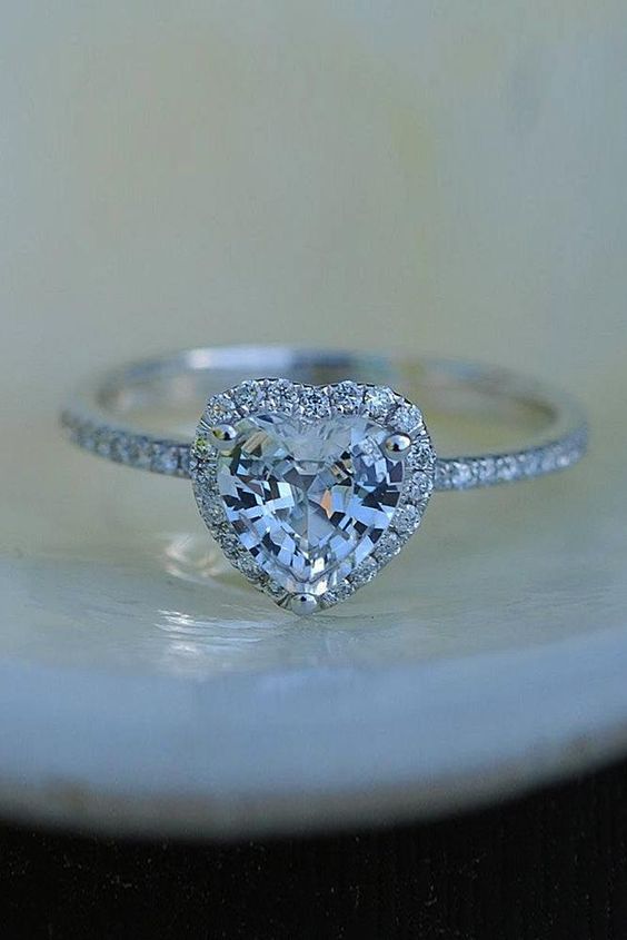Heart Shaped Engagement Rings | Arabia Weddings