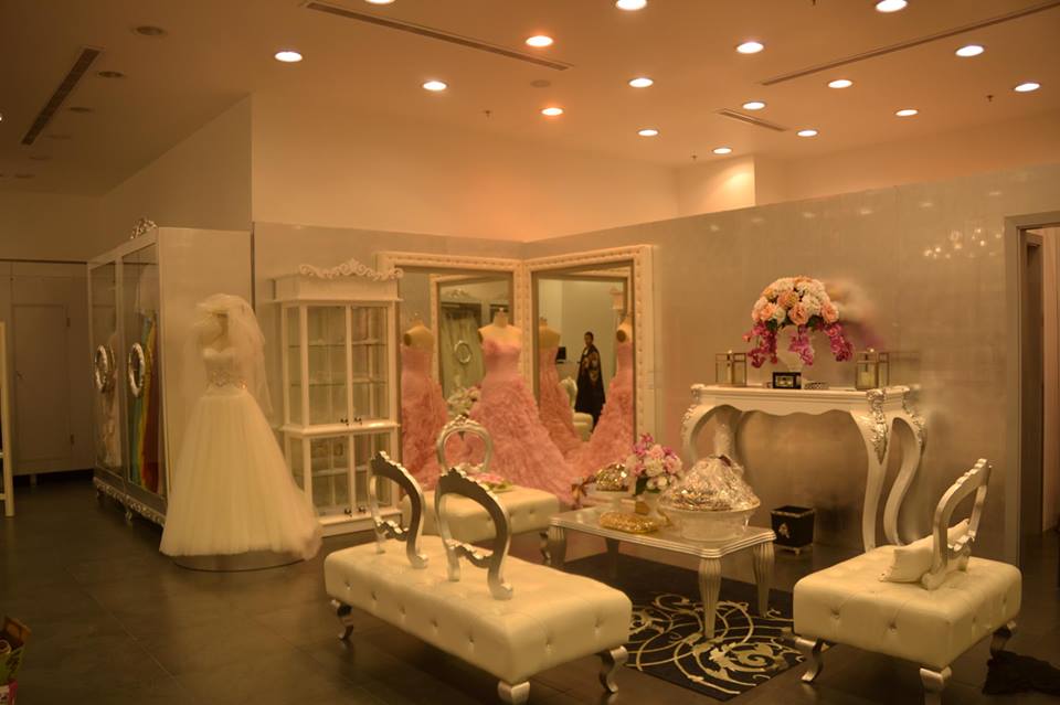 Hathehi Laylati For Bridal Gowns | Arabia Weddings