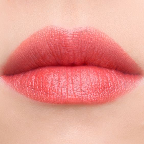 Tips for Beautiful Lips | Arabia Weddings