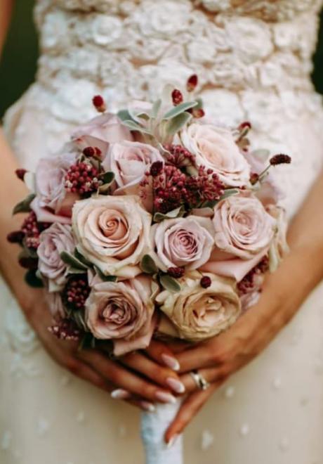 Fancy Bridal Bouquet | Arabia Weddings