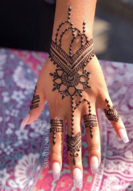 Bridal Henna Designs | Arabia Weddings