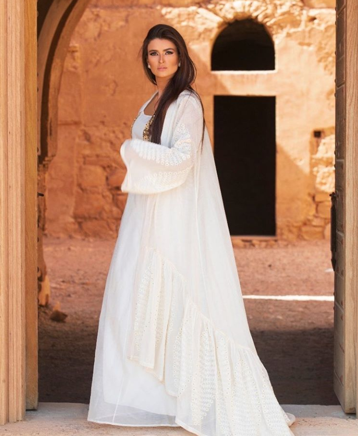Fashion Looks by Ola Al Fares| Arabia Weddings