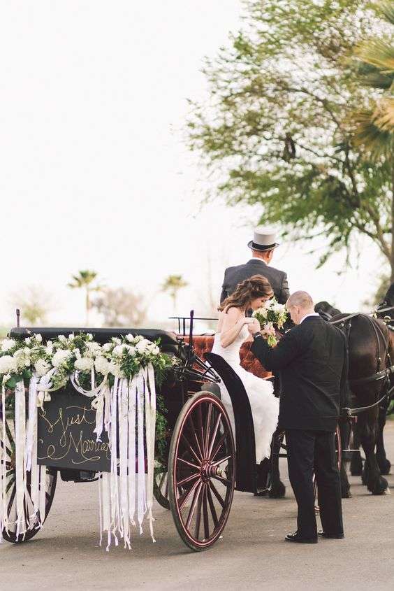 Wedding Cars Inspiration | Arabia Weddings