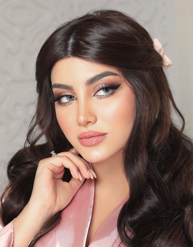 Arabic Makeup Artist | Saubhaya Makeup