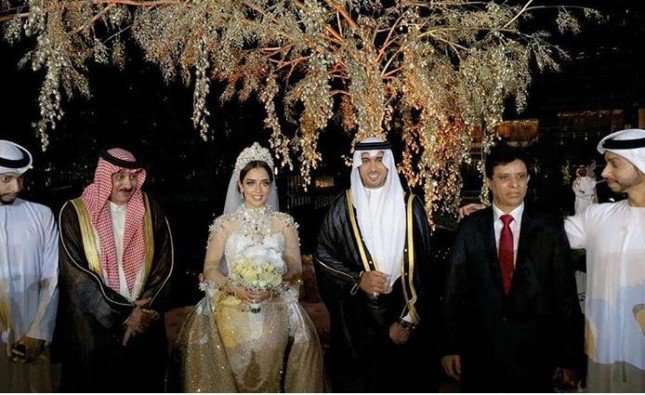 Balqees Fathi and Sultan Bin Abdullatif | Arabia Weddings